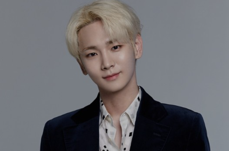 SHINee Key's 3rd Regular Album HUNTER to be Released on August 11 ...