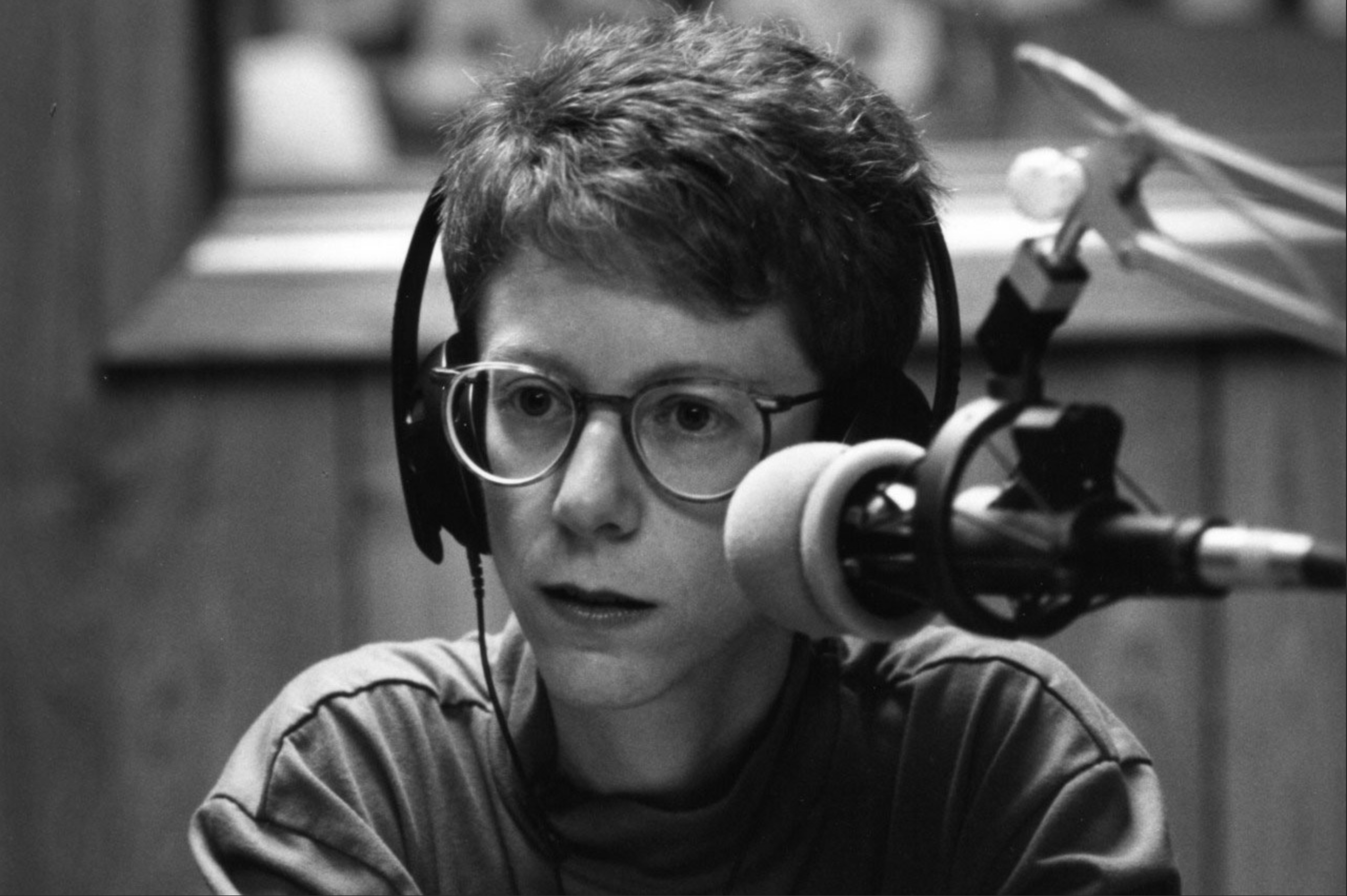 Terry Gross Reveals 40-Year Secrets of NPR's 'Fresh Air'... A Vivid ...