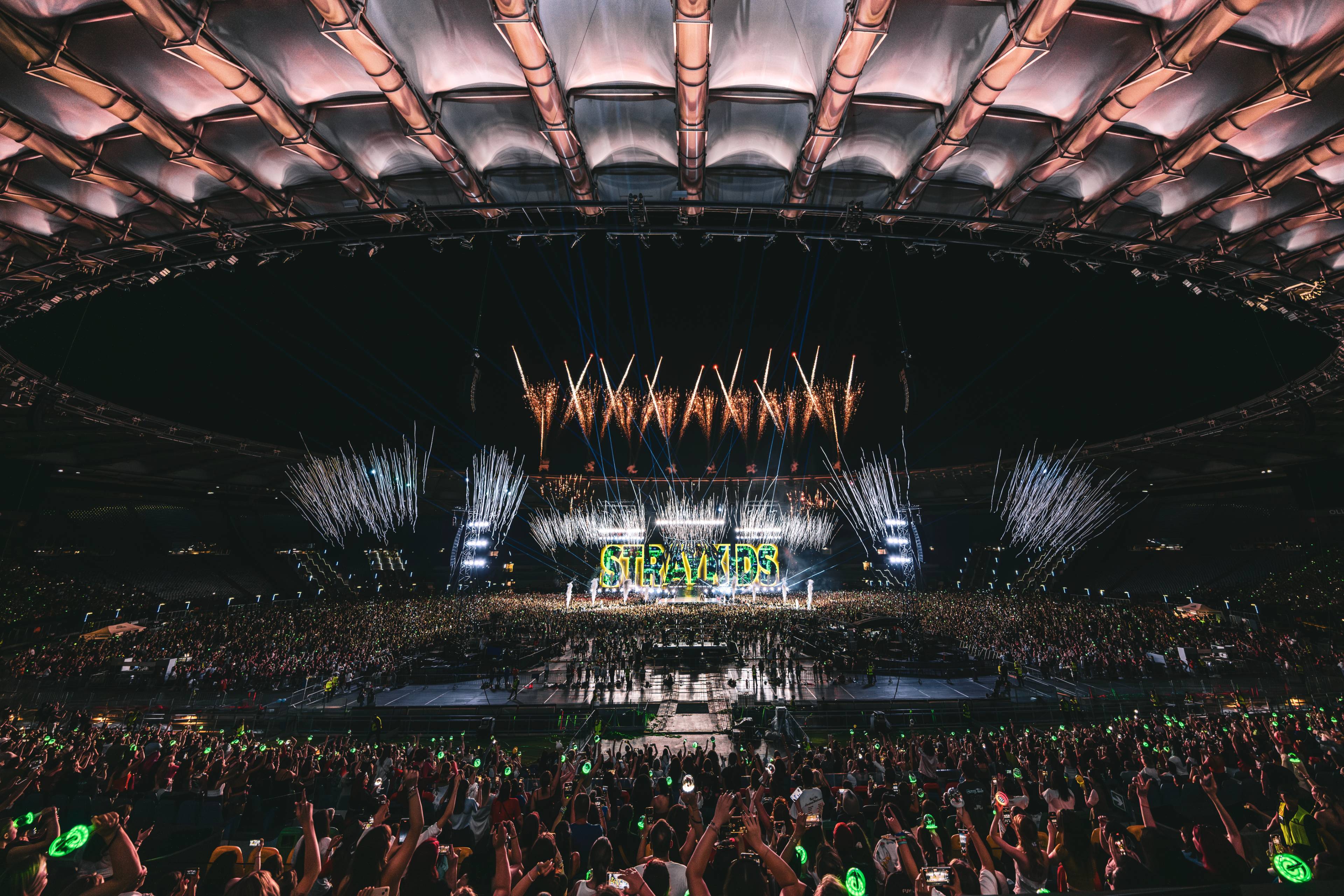 Stray Kids Complete Their World Tour 'DOMINATE' After Traveling 7 ...
