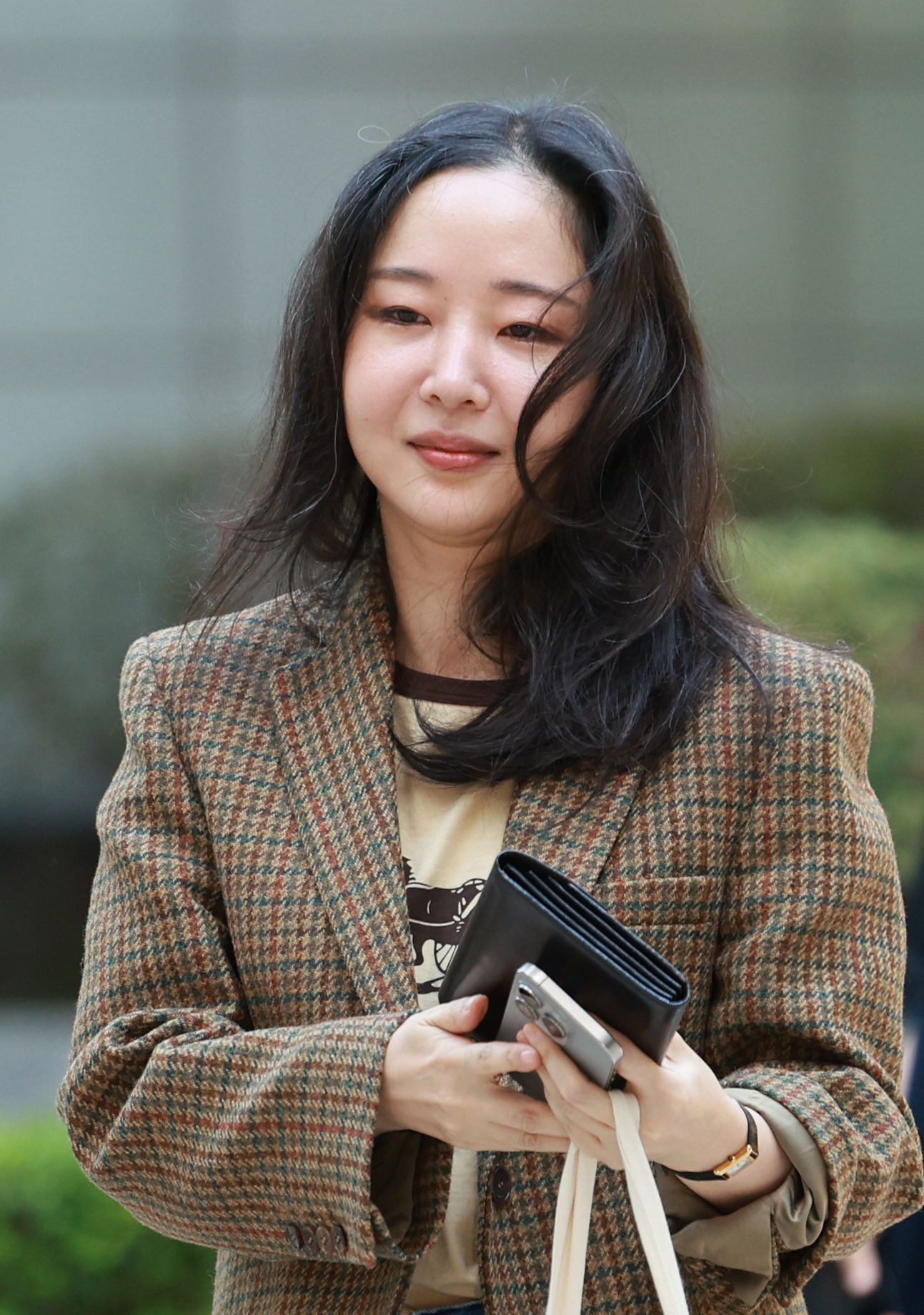 Min Hee-jin, Witness in Shin Woo-seok's Lawsuit Over 'ETA' MV ...