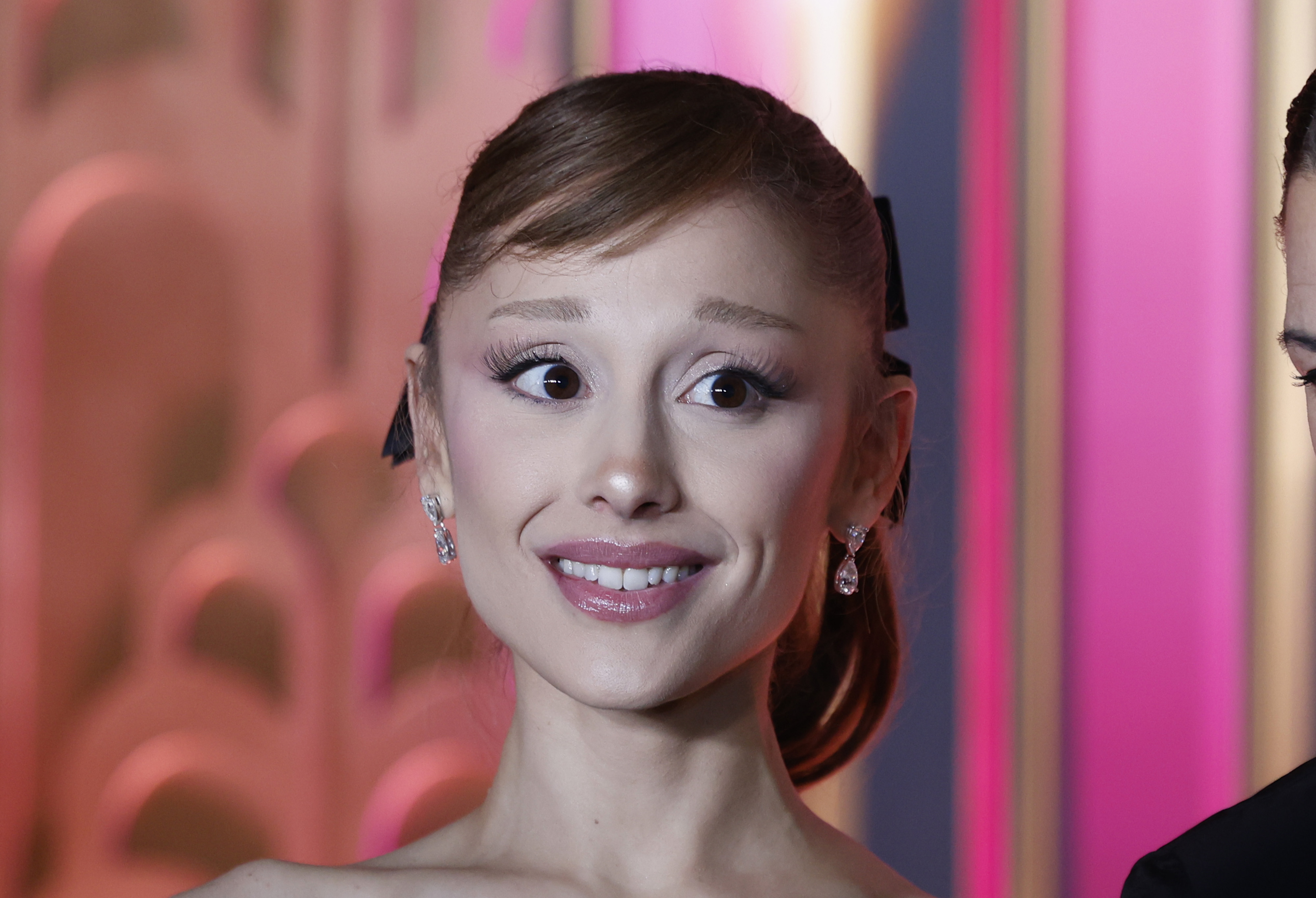 "I Am Not a Lab Rat"... Ariana Grande, a Heavy Critique on Appearance ...