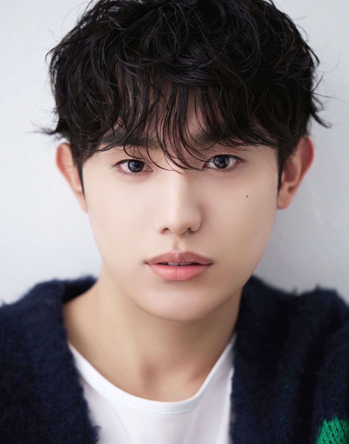 Mill→Lee Yong-soo! Lee Yong-soo Signs Exclusive Contract with ...