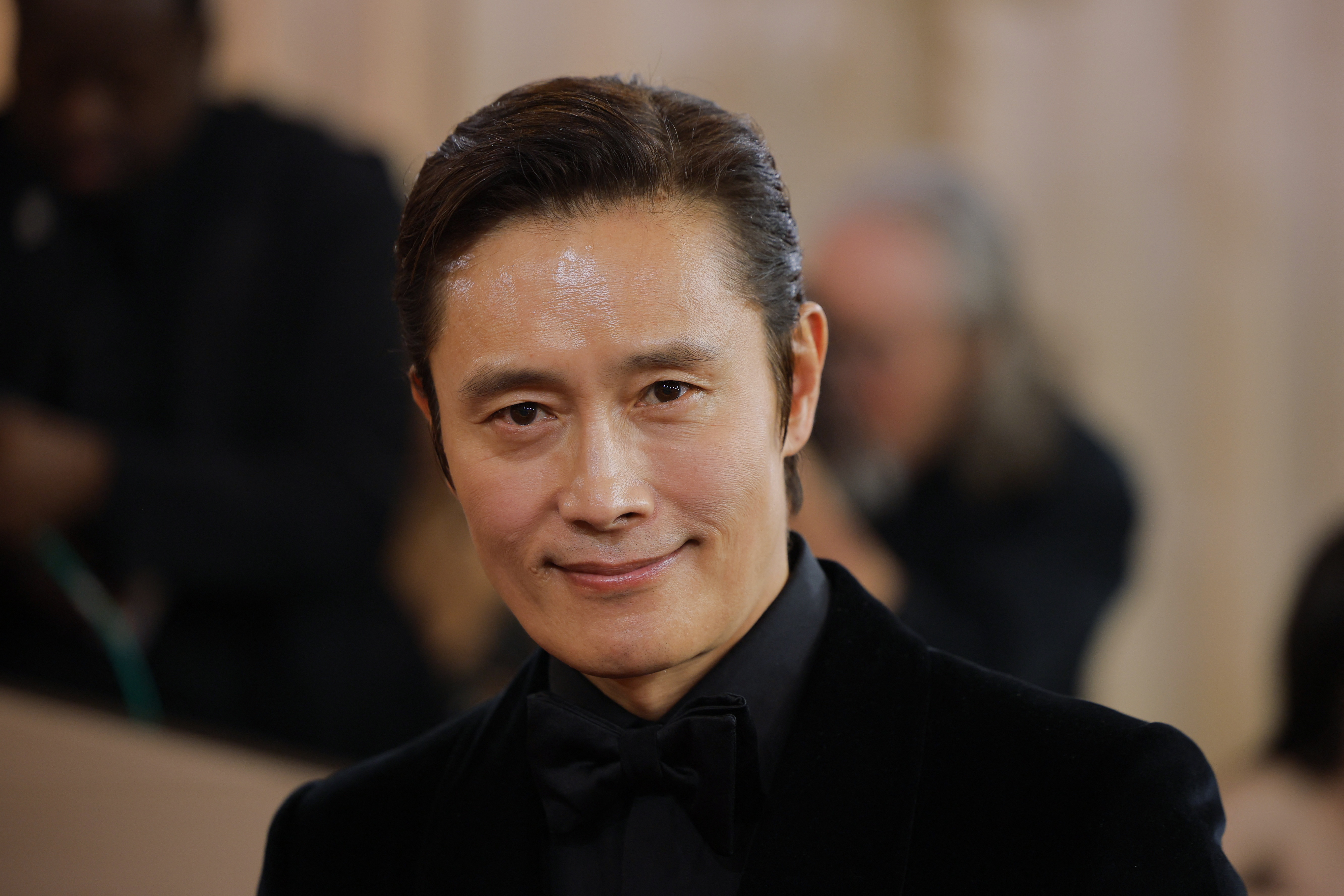 Lee Byung-hun Fails to Win Golden Globe Best Actor... Timothée Chalamet ...