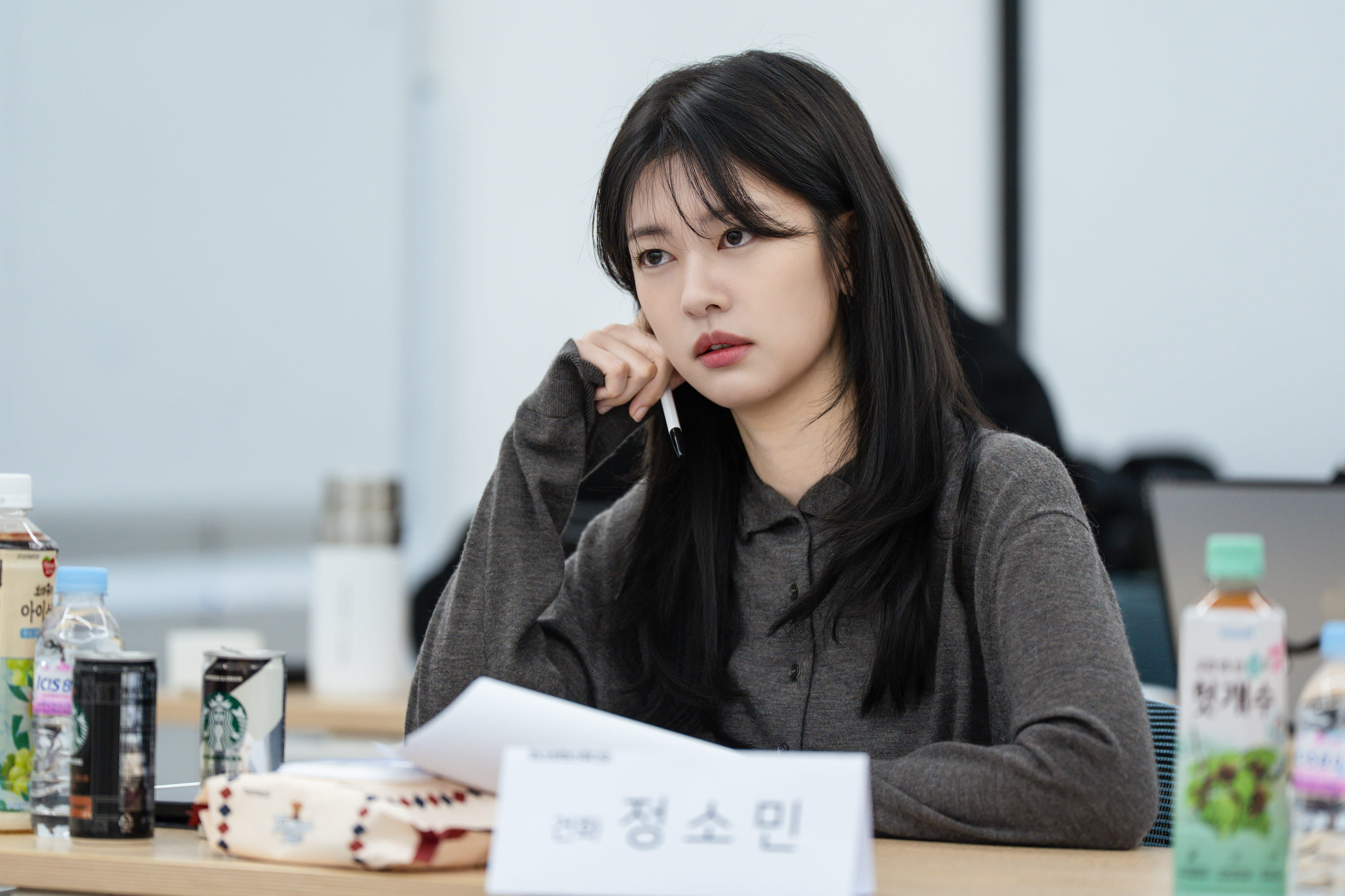 Netflix Series 'Dealer' Production Confirmed! Jung So-min, Ryu Seung ...